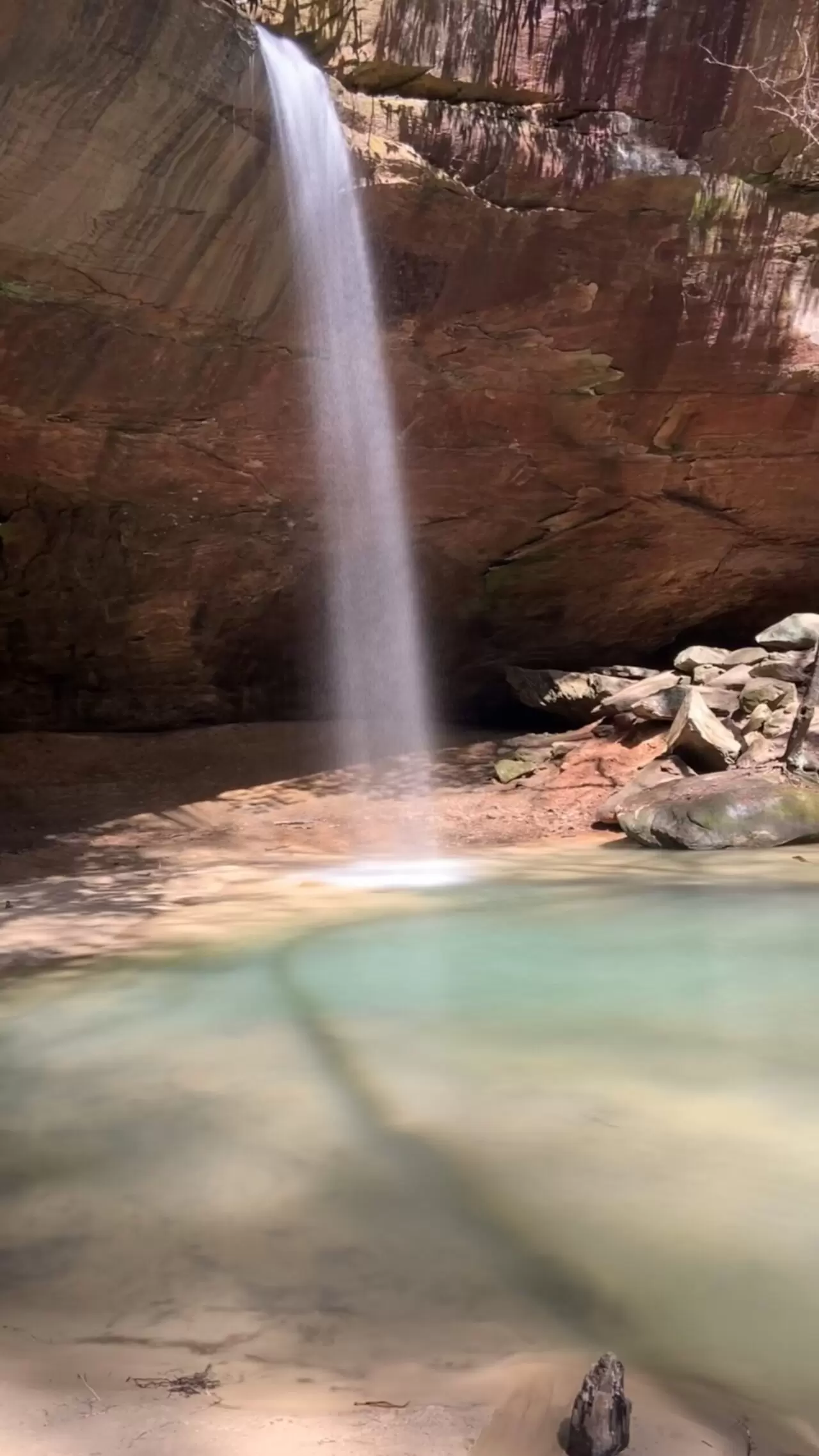 Exploring The Majestic Waterfalls Of The Red River Gorge, Kentucky ...